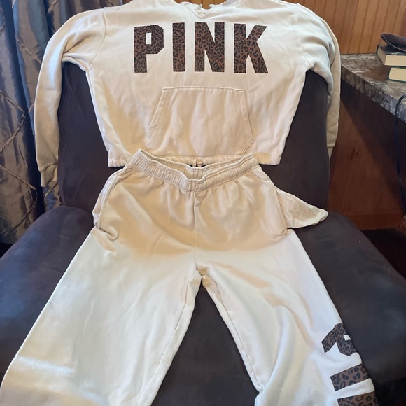 PINK Victoria's Secret | Pants & Jumpsuits | Pink Active Wear Pants And ...